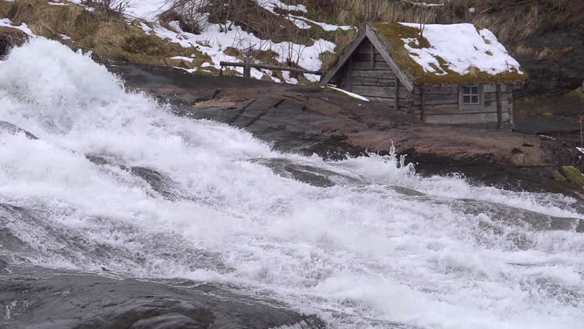 Mills Waterfall with the Mill house image - Free stock photo - Public ...