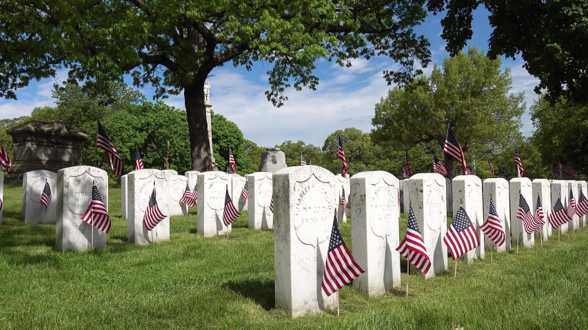 Memorial Day tombstones honoring American veterans image - Free stock ...