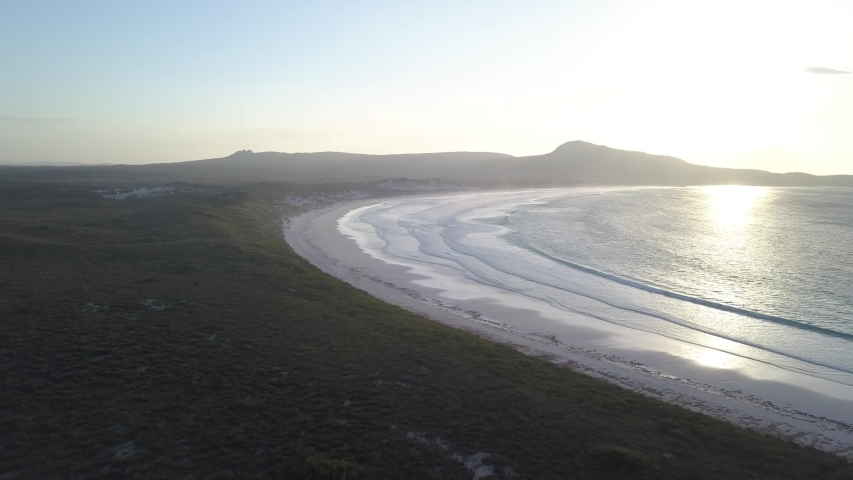 Bay and landscape at Cape Le Grand National Park, Western Australia ...