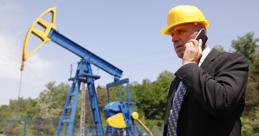 Working On A Drilling Rig. Petroleum Industry. Oil And Gas Industry ...