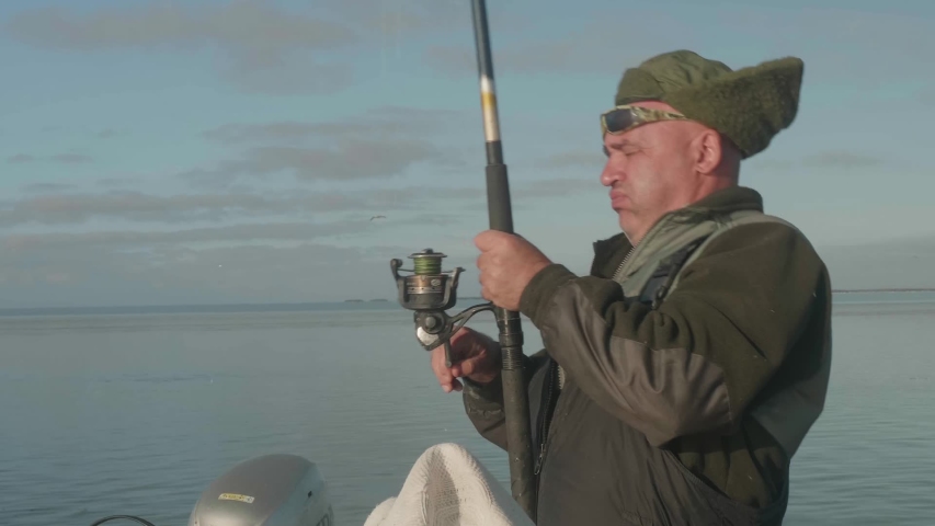 Man Pulling Fishing Equipment image - Free stock photo - Public Domain ...