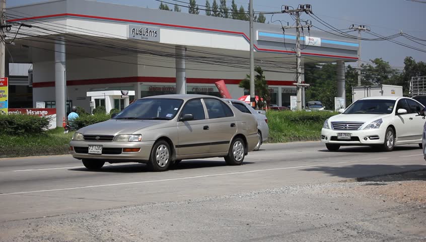 Car Care Bangkok, Thailand - September 2, 2016: Staff Car Wash With ...