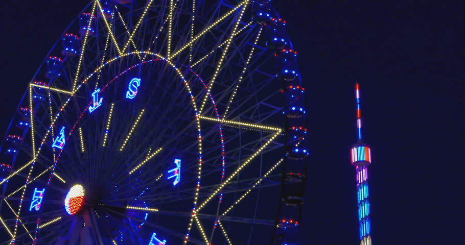 STATE FAIR OF TEXAS, OCT 2015:The Texas Star Ferris Wheel At Fair Park ...