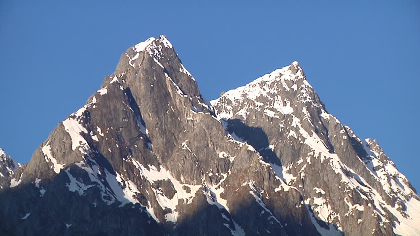 A Panoramic Shot Showing Mount Everest And Nearby Peaks Lhotse And ...