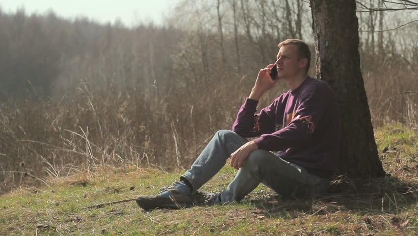Boy Sitting Under A Tree,guy Leaning On A Tree Back,Guy Tired And Sat ...